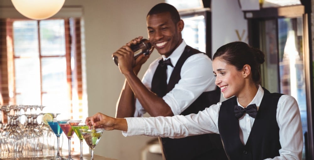 4 Types of Bartending Jobs and How They Compare